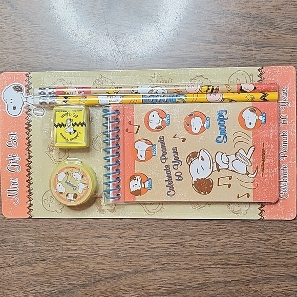 Peanuts | Office | Peanuts 6th Anniversary 5piece Writing Gift Set Nwt ...